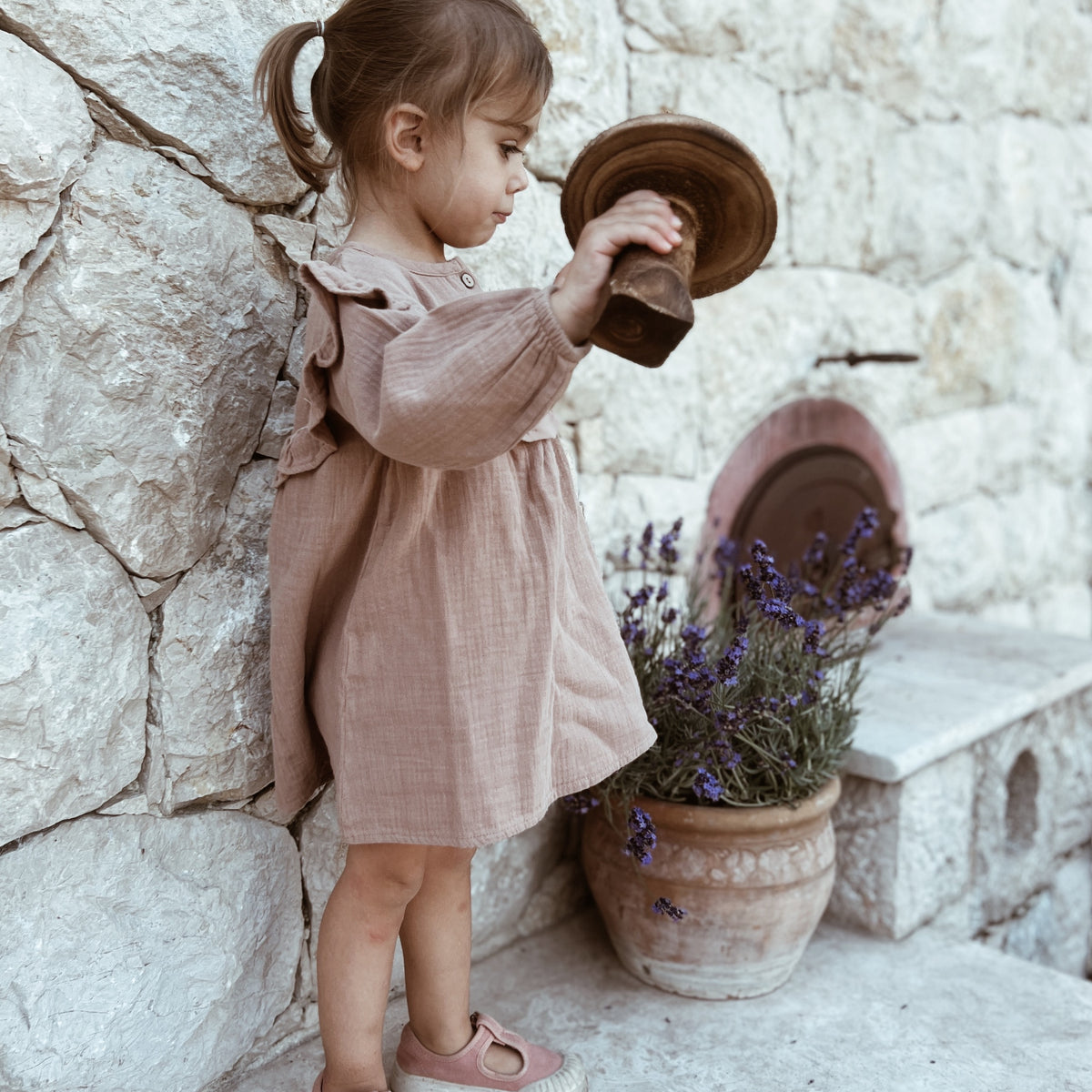 NEHIR Dress - Brown Cotton Muslin Baby Dress | Eli & Nev